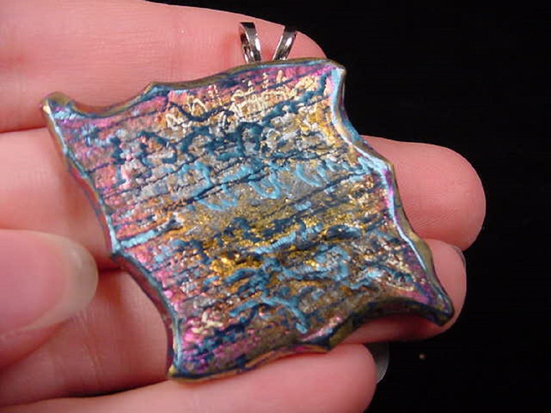 Weird Rare Titanium Polymorph Blue Pink Yellow Rainbow Abstract Diamond ...