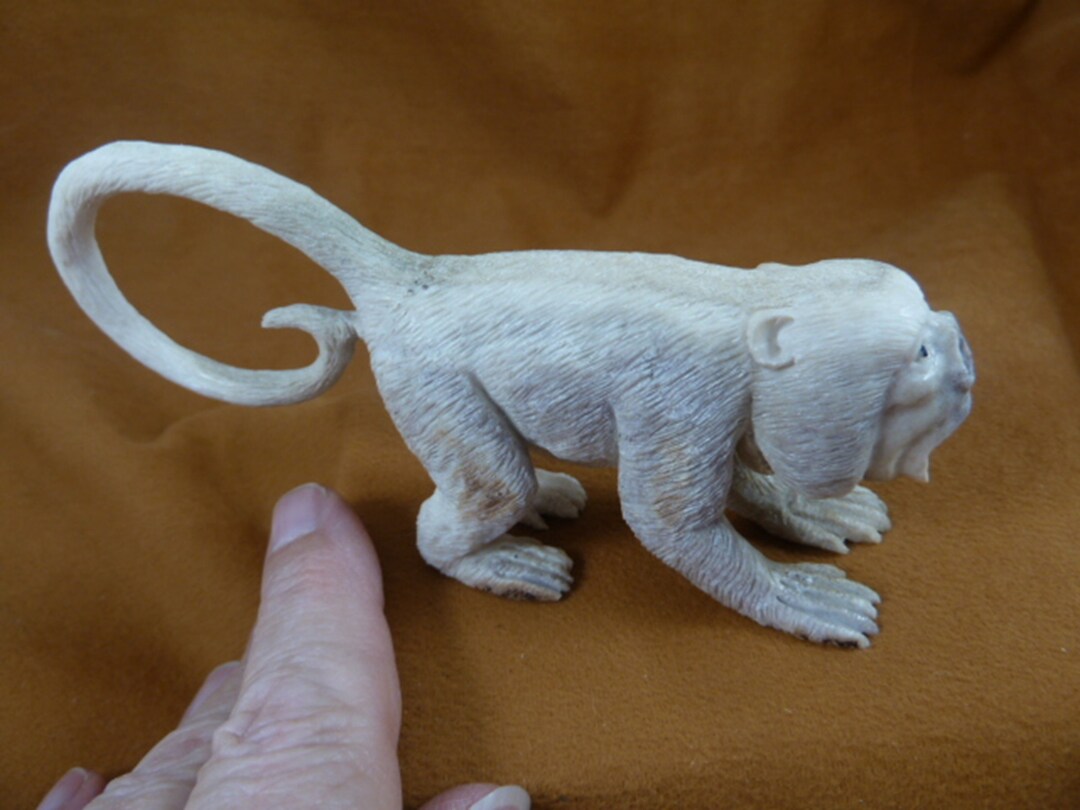 White Howler Monkey of Shed ANTLER Figurine Bali Detailed Carving of ...