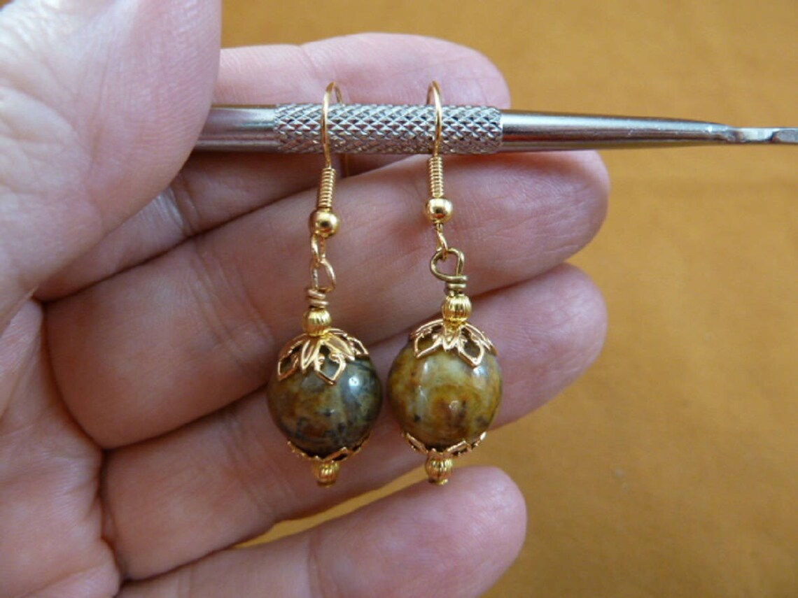 12 Mm Real DINOSAUR POOP Bead Gold Filigree Pointed Cap - Etsy