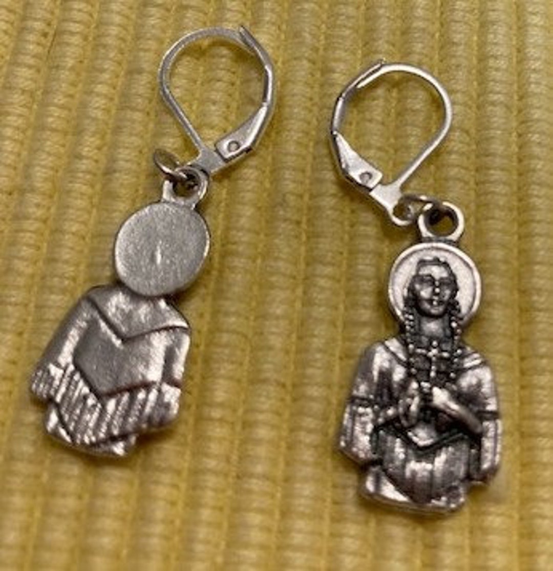 Jewelry Set St Tekawitha Silver Double Sided Lever Back Earrngs and ...