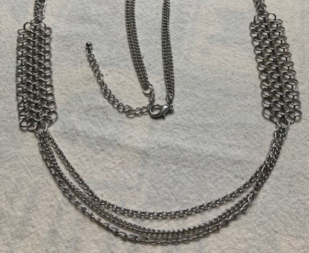 Necklace Exotic Silver Chains and Chain Mail Estate Piece Never Worn ...