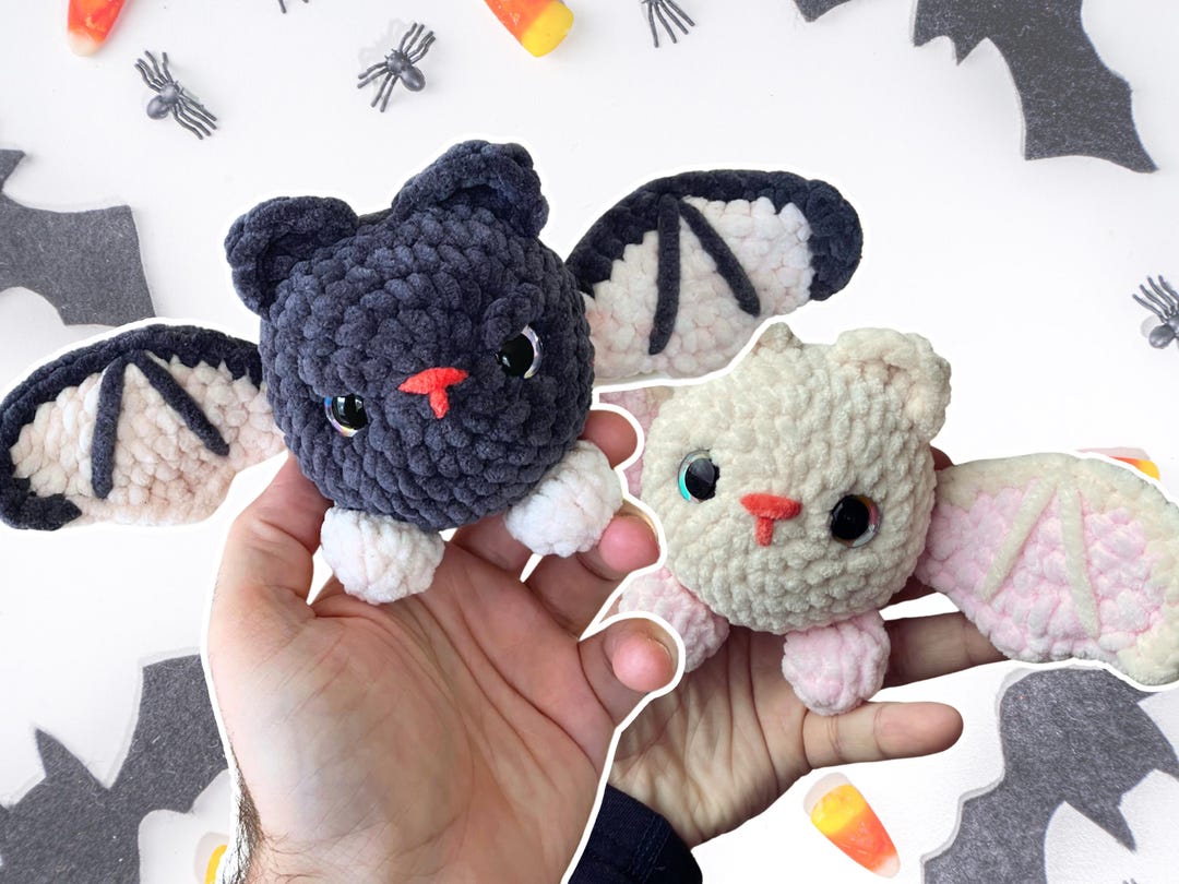 No-sew Peekaboo Bat Amigurumi Pattern: Spooky Halloween Decor (PDF ...