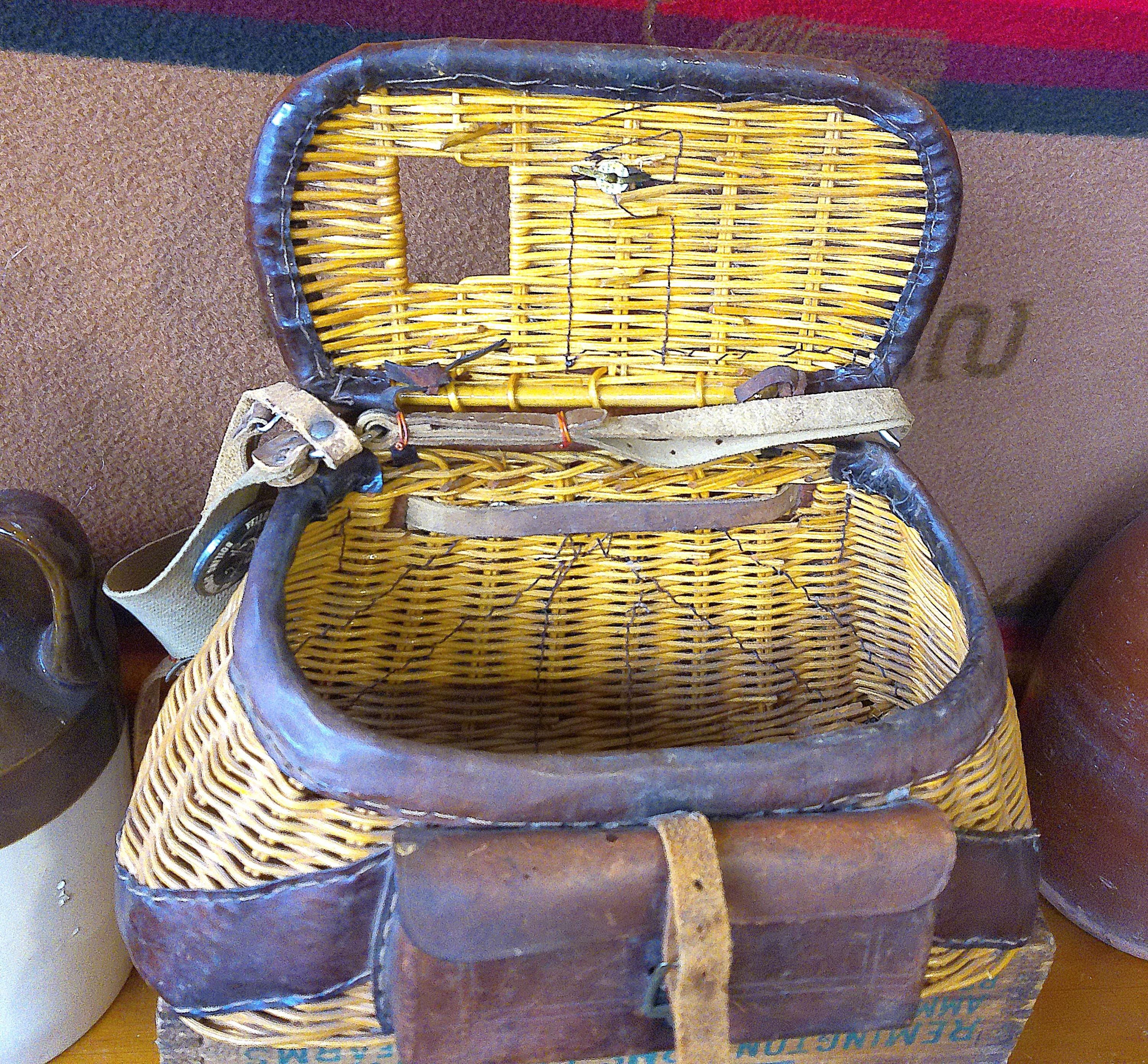 Vintage Leather / Wicker / Canvas Fishing Creel - Etsy
