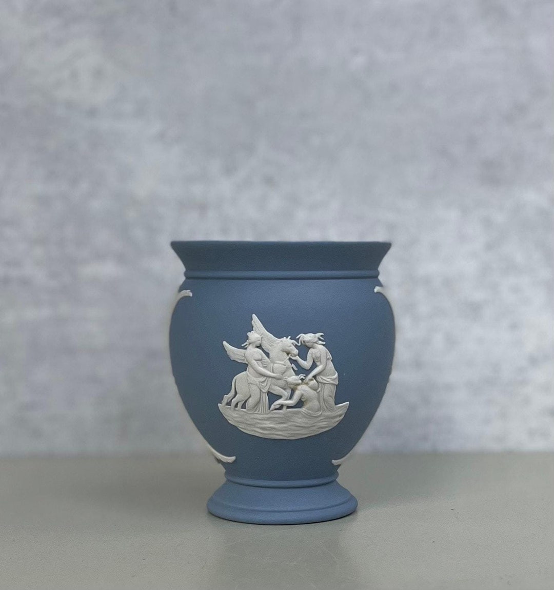Vintage Pale Blue and White Wedgwood Jasperware Urn Vase, Neoclassic ...