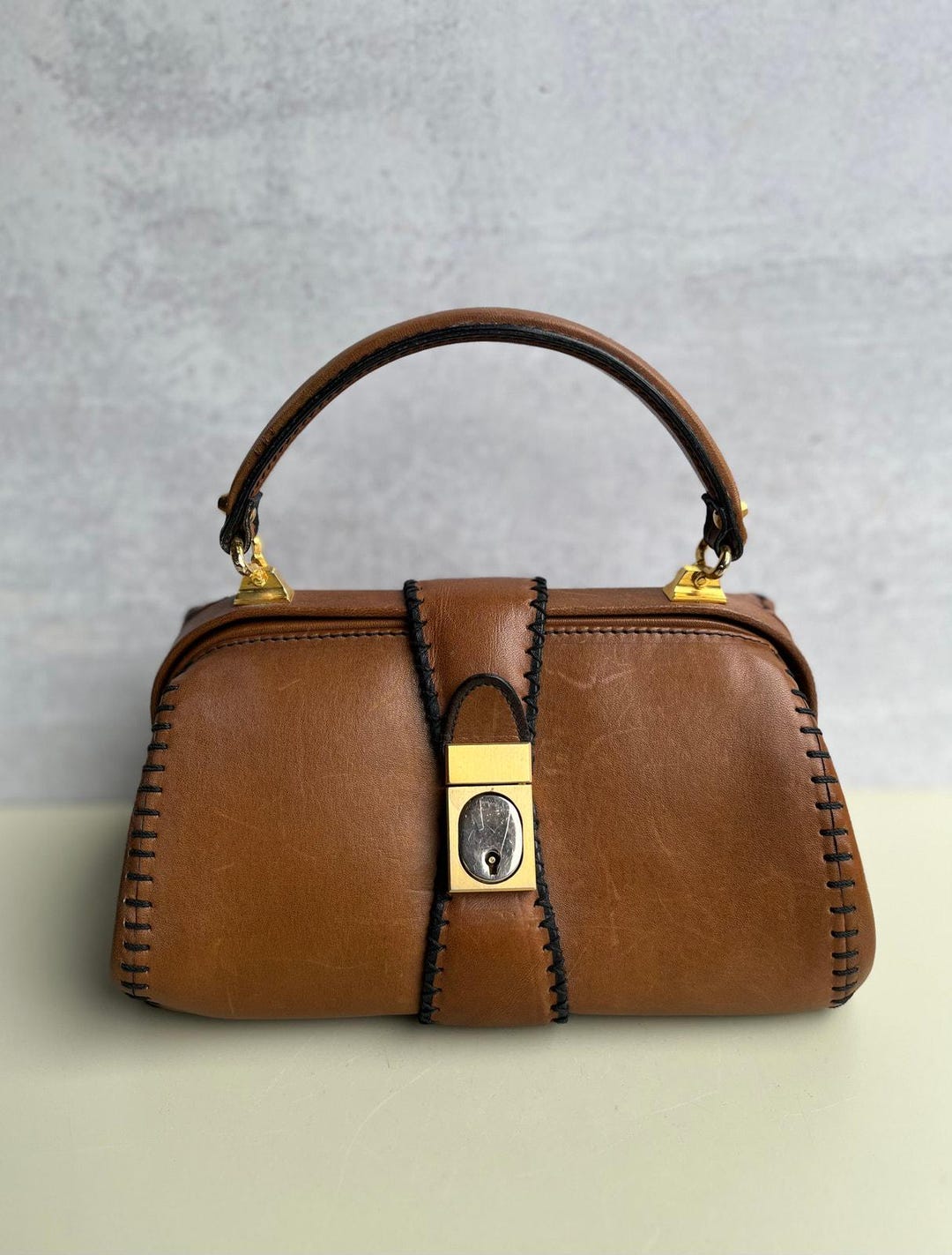 Vintage Italian Leather Medium Size Doctor Style Handbag Made for ...