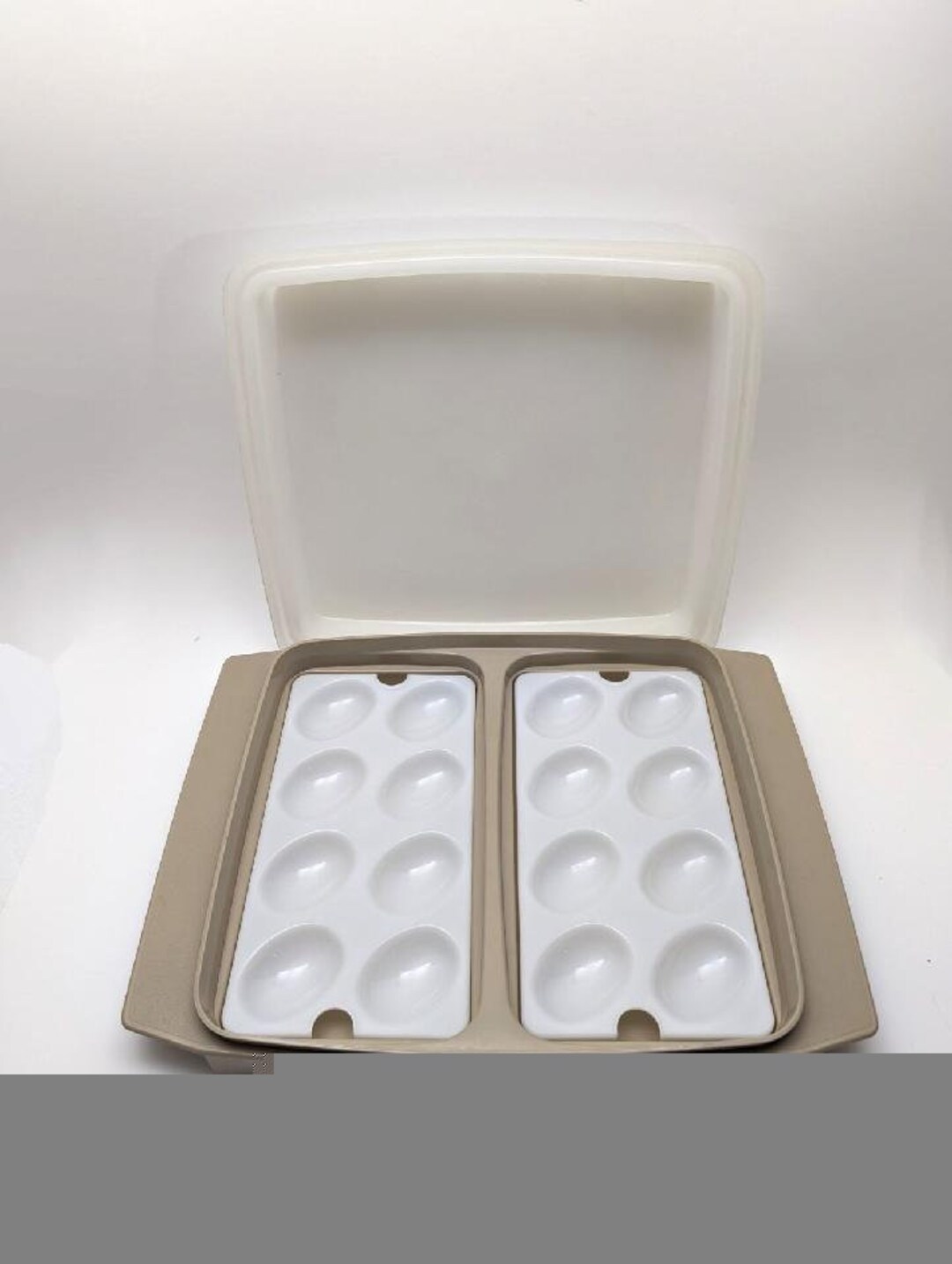 Tupperware Deviled Egg Carrier and Server Hostess Gift With Eggs ...