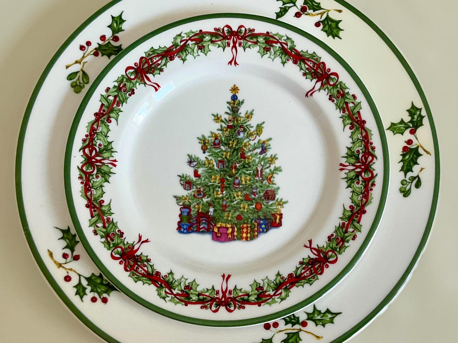 Vintage Radko Holiday China, Dinner and Salad Plate Set: Christmas Tree ...