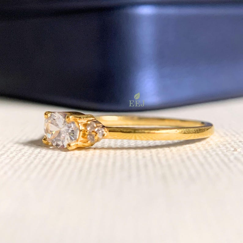 Horizontal Marquise Moissanite Engagement Ring: East West Gold Ring - Etsy