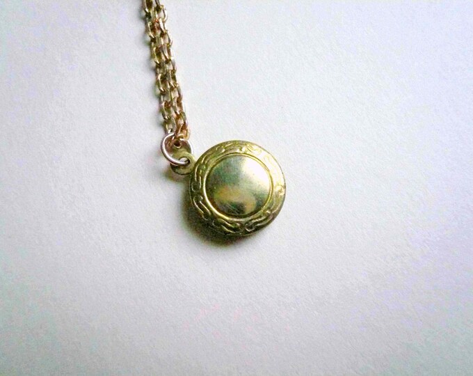 Small Gold Locket Necklace, Layering Necklace, Little Gold Locket ...