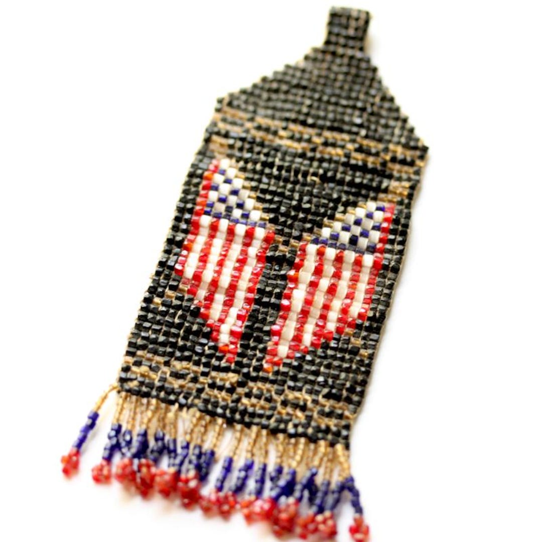 Antique Flag Seed Bead Flapper Pendant Patriotic WWI Era 1920s Necklace Sautoir Flag Day USA ...