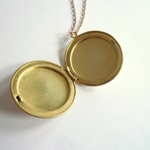 Plain Gold Locket Necklace, Charm Locket, Simple Round Locket, Picture ...