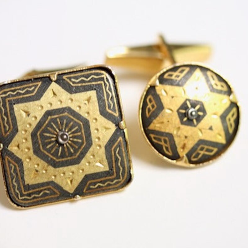 Vintage Cufflink Set - Etsy