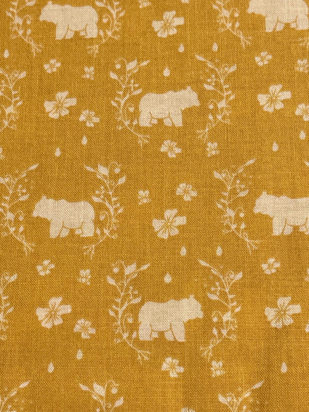 STRAWBERRY HONEY, Yellow Honey Bears by Riley Blake Fabrics - Main ...