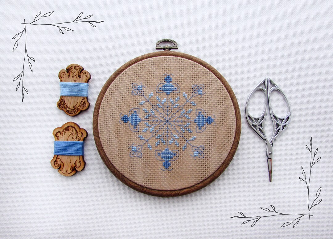 Bee Snowflake Cross Stitch Pattern: Blackwork Embroidery (PDF) - Etsy