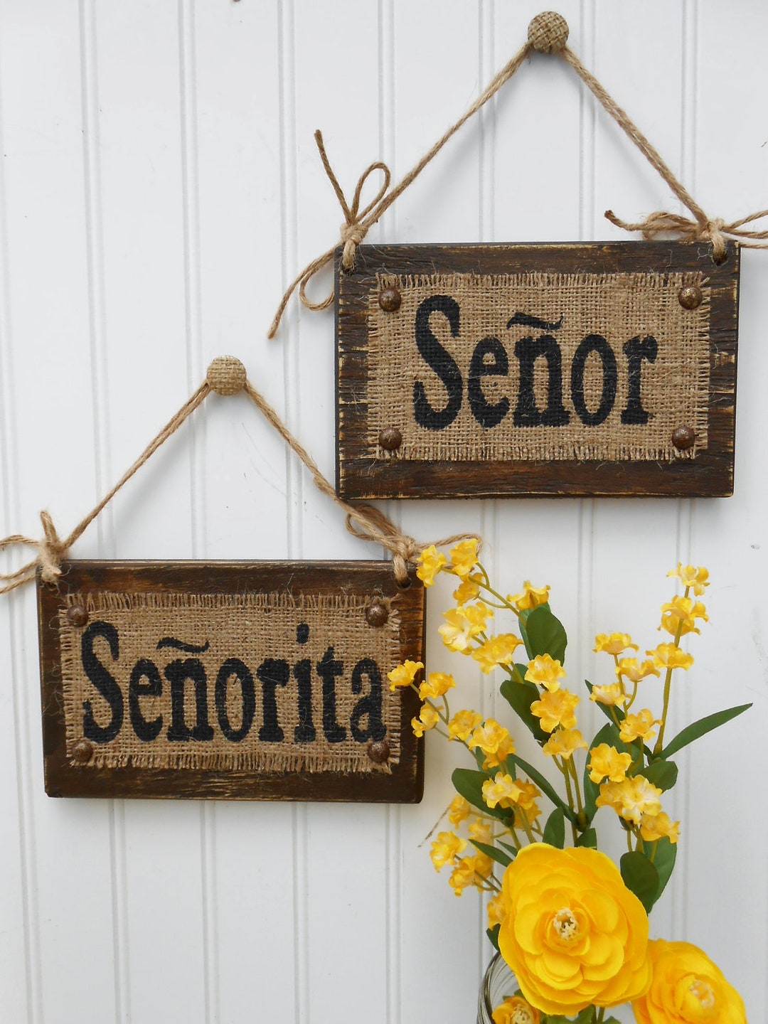 Senor and Senorita Distressed Wood Burlap Signs, Spanish Decor - Etsy