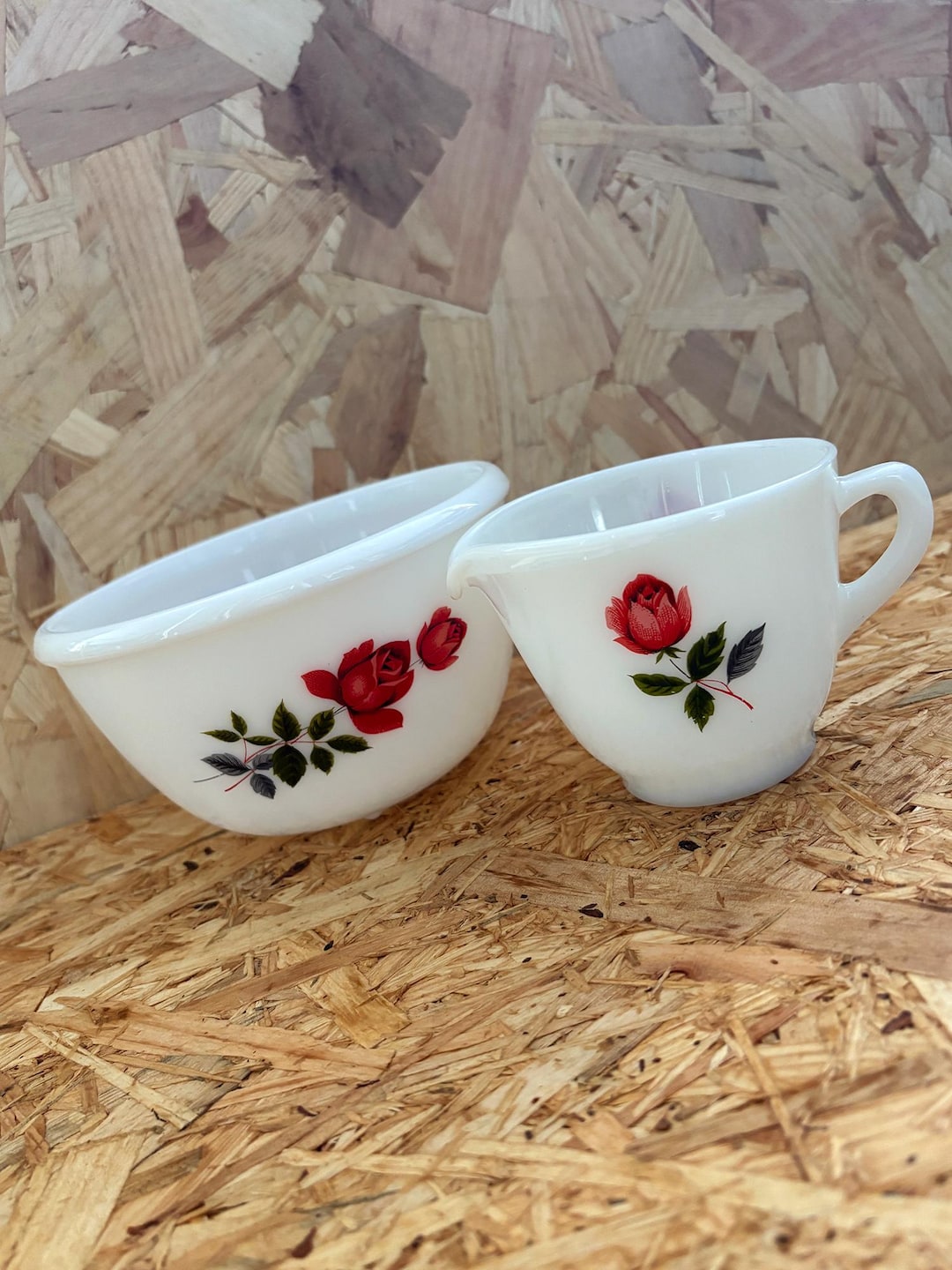 JAJ Pyrex June Rose Pudding Bowl/basin / Milk Jug/creamer, 1960s/1970s ...