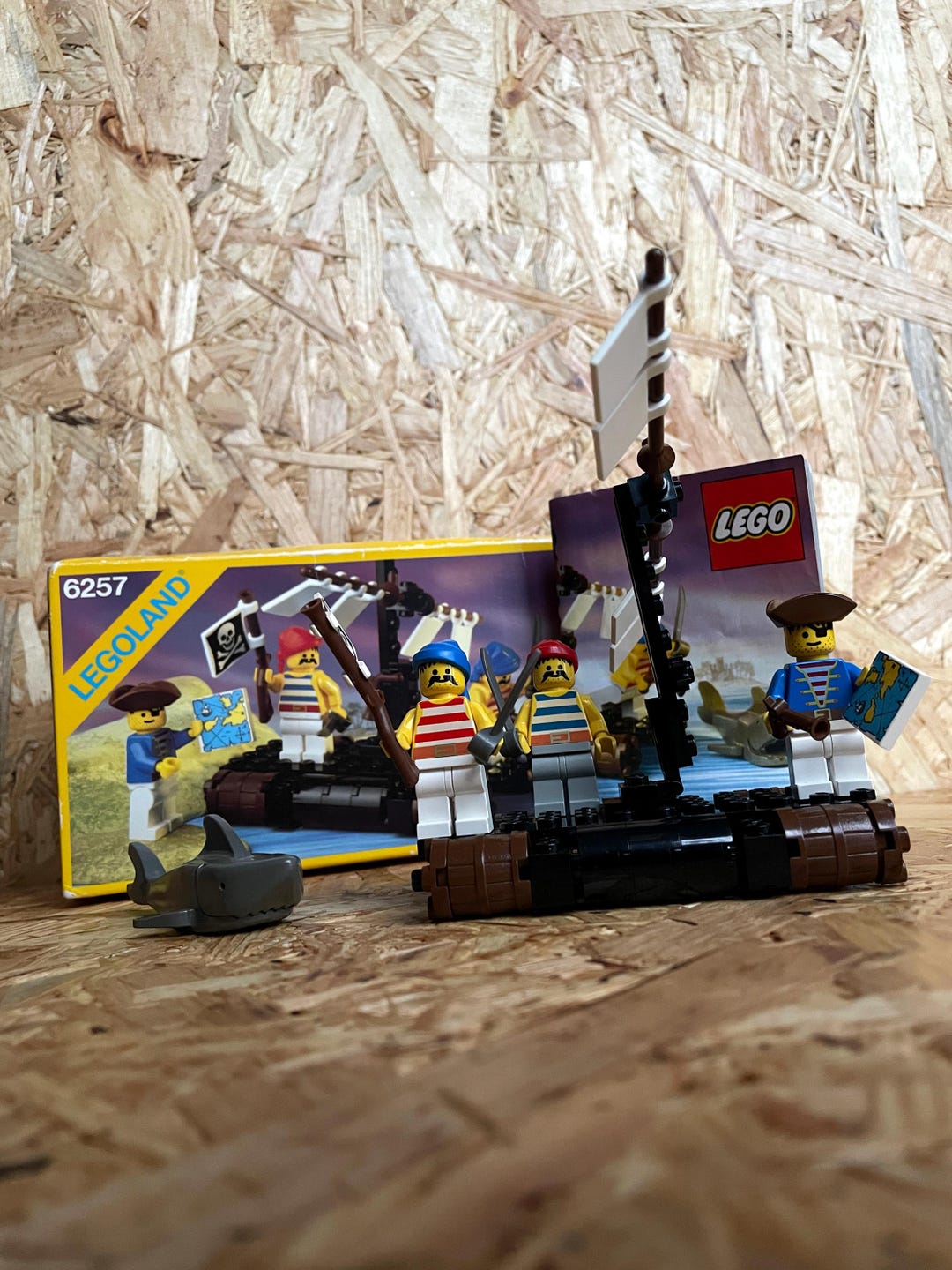 Lego 6257 1989: Castaway's Raft. With Box & Instructions. Near Complete ...