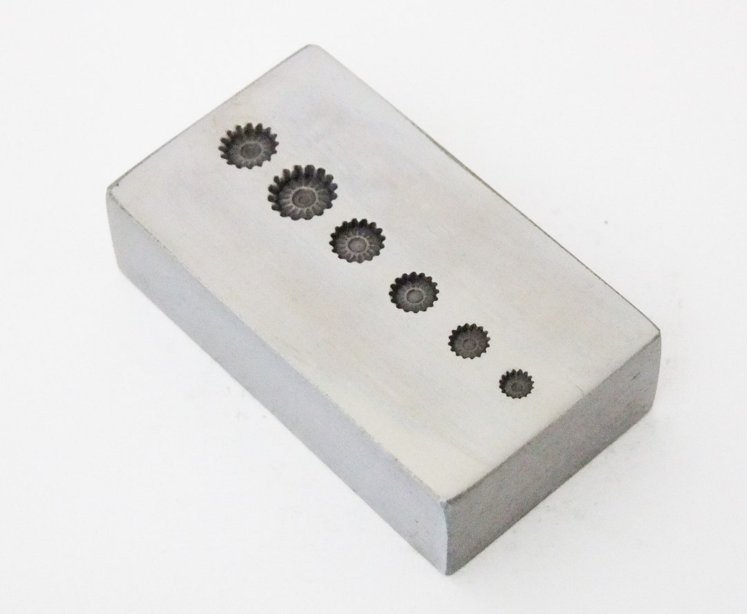 Shot Plate Graduated Medalion #30 Impression Dies 6 Impressions ...