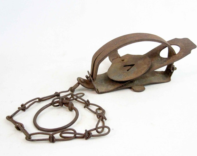 1910's Antique Small Game Trap by Oneida Victor Steel. - Etsy