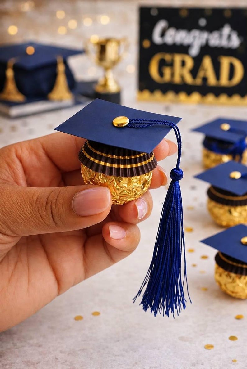 Graduation Cap Favor Toppers, Cardstock Mini Hats With Tassels, Class ...