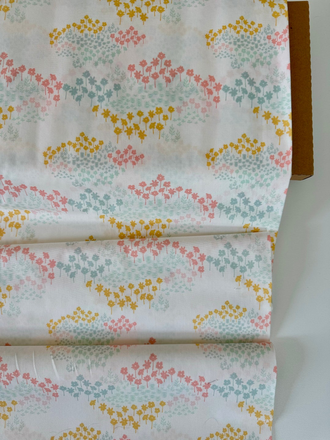 Art Gallery Cotton Fabric Flutterby Flowers, Daydream Collection ...