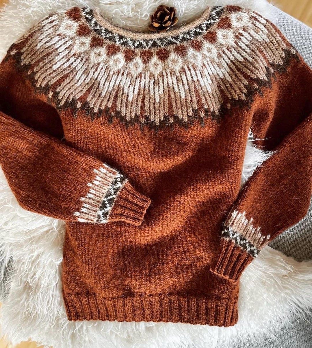 Hopi LOPAPEYSA Icelands Famous Wool Sweater 100% Icelandic Wool ...