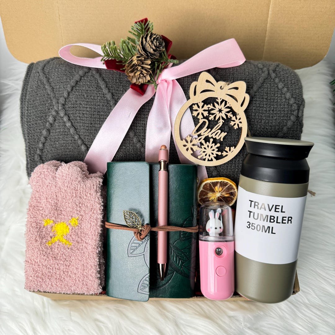 Winter Gift Box, Holiday Care Package, Christmas Gift Box for Her, Cozy ...