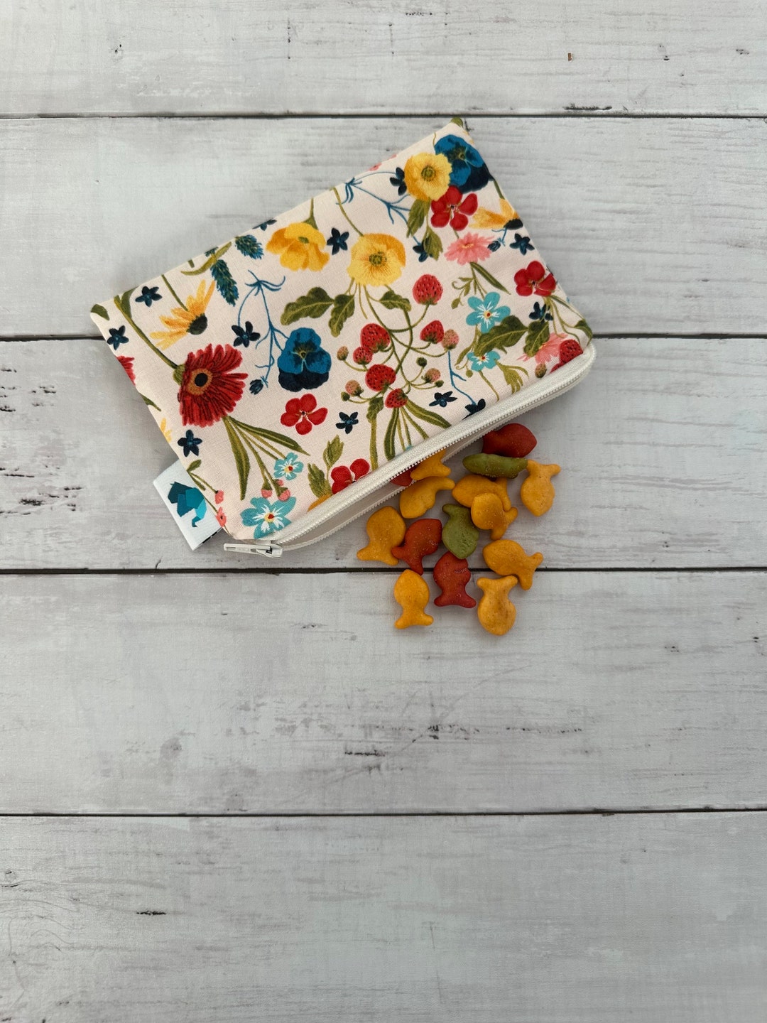 Reusable Zipper Snack Bag, Machine Washable With a Water Repellent ...