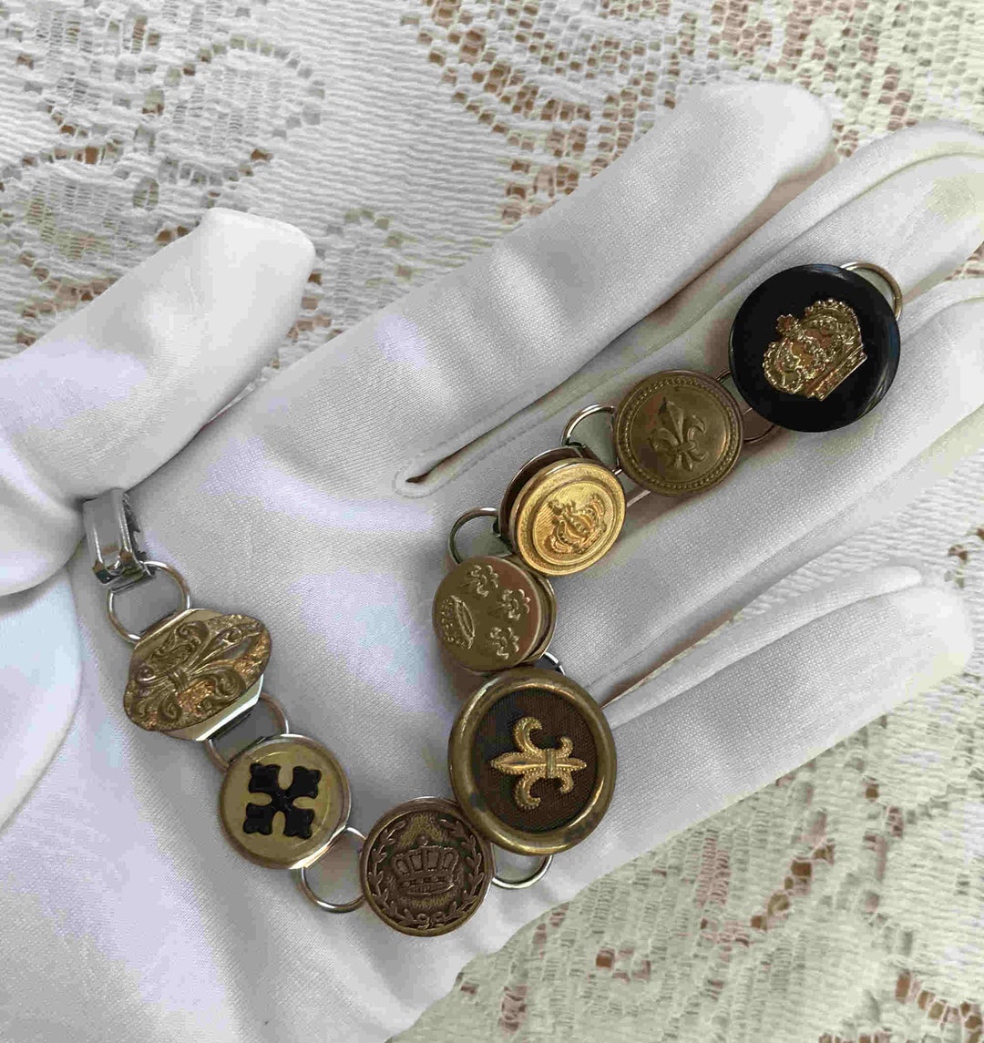 OOAK Handmade Vintage Button French / France Themed Bracelet, Fleur De ...