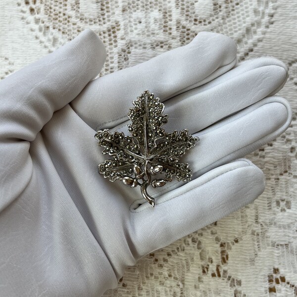Brooch Signed "exquisite" - Etsy