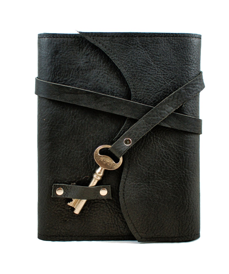 Black Leather Notebook With Antique Skeleton Key Refillable - Etsy
