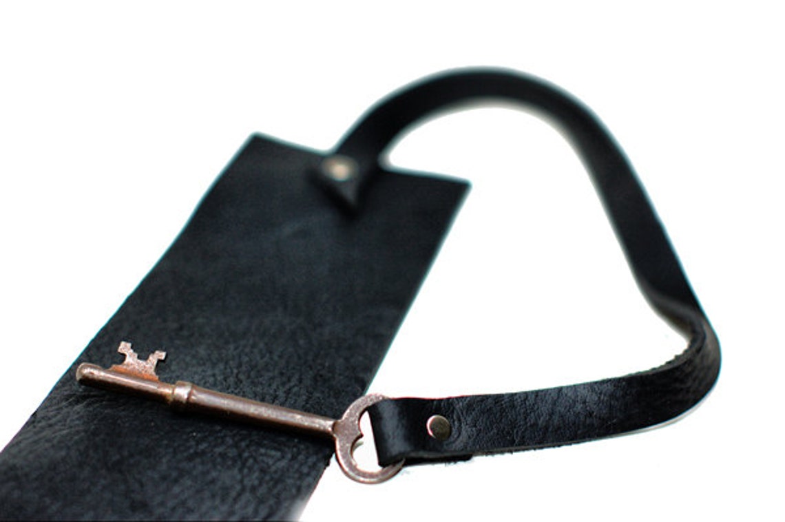 Antique Skeleton Key Wrap Around Leather Cuff | Etsy