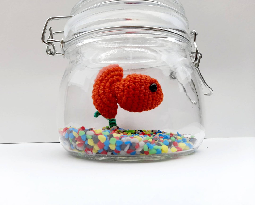 Fish in A Jar Crochet Fish Mini Fish Tank Pet Desk Ornament Gift ...