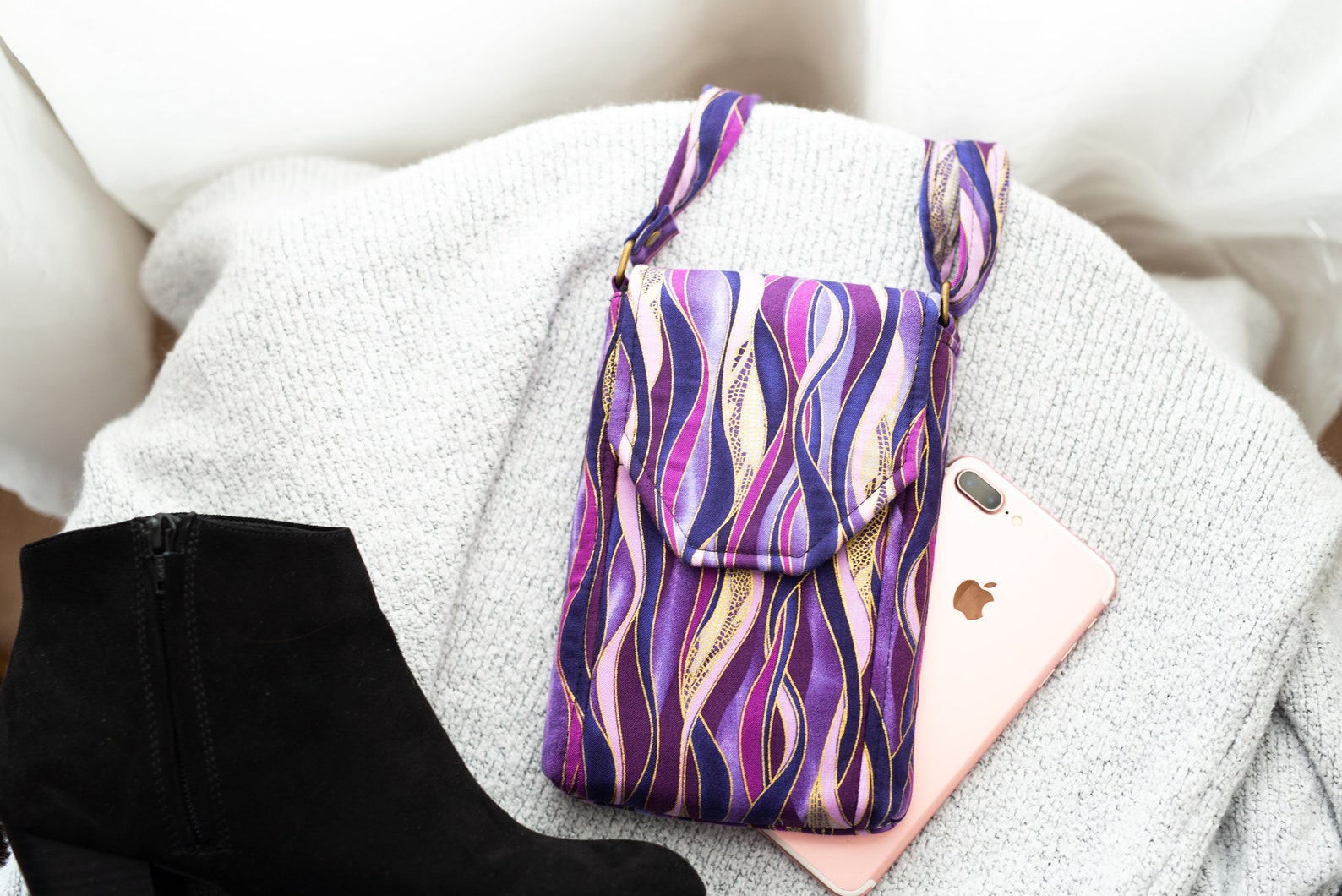 Cell Phone Purse for Women and Teenage Girls Minimalist - Etsy