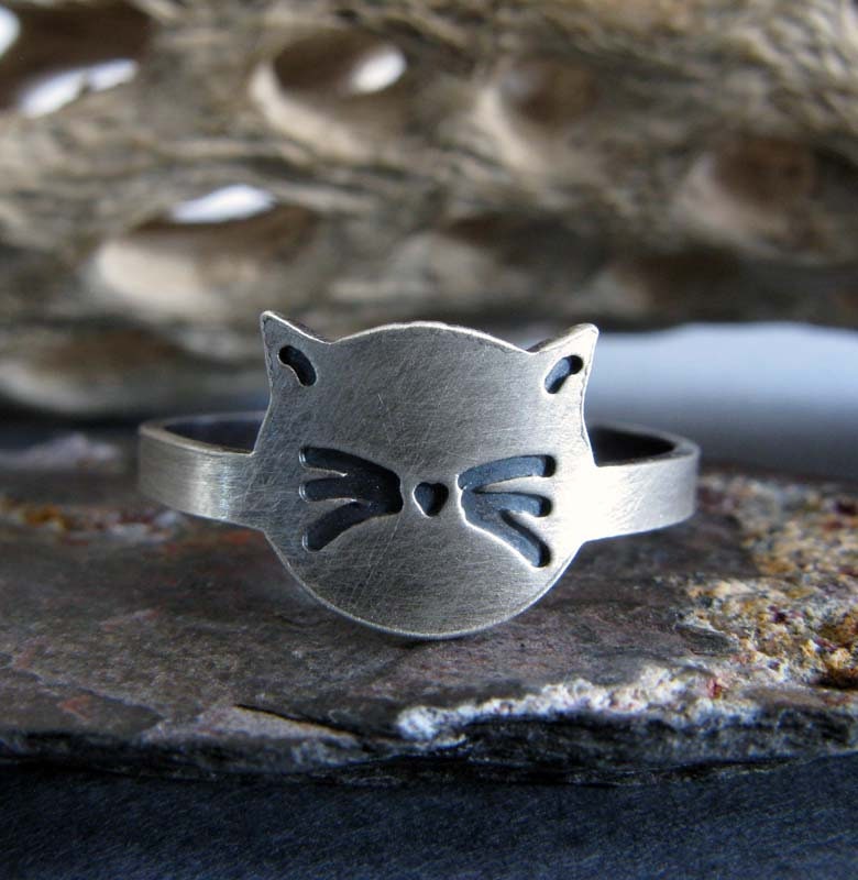 Dainty Cat Face Sterling Silver Ring - Etsy