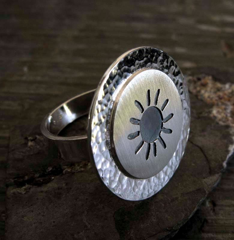 Sun ring in sterling silver. Unique bold statement ring. 4mm | Etsy