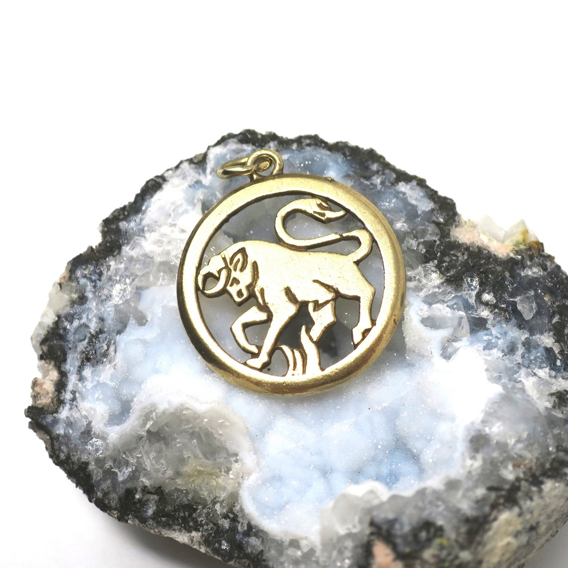 Vintage 1970's 9ct Gold Taurus Zodiac Disc Charm - Etsy