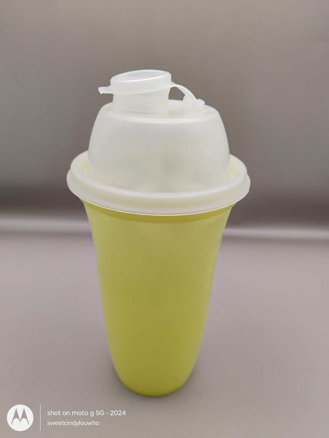 Vintage Tupperware Quick Shake Container With Blender Wheel Top and Lid ...