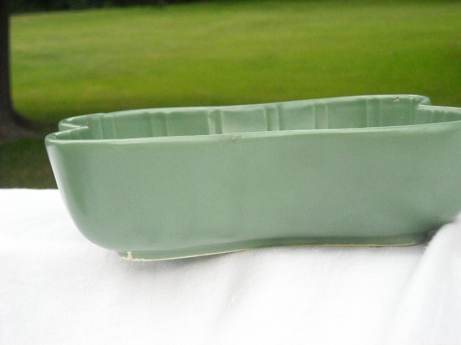 Vintage Regal Pottery Celadon-colored Bone-shaped Ceramic Dish - Etsy