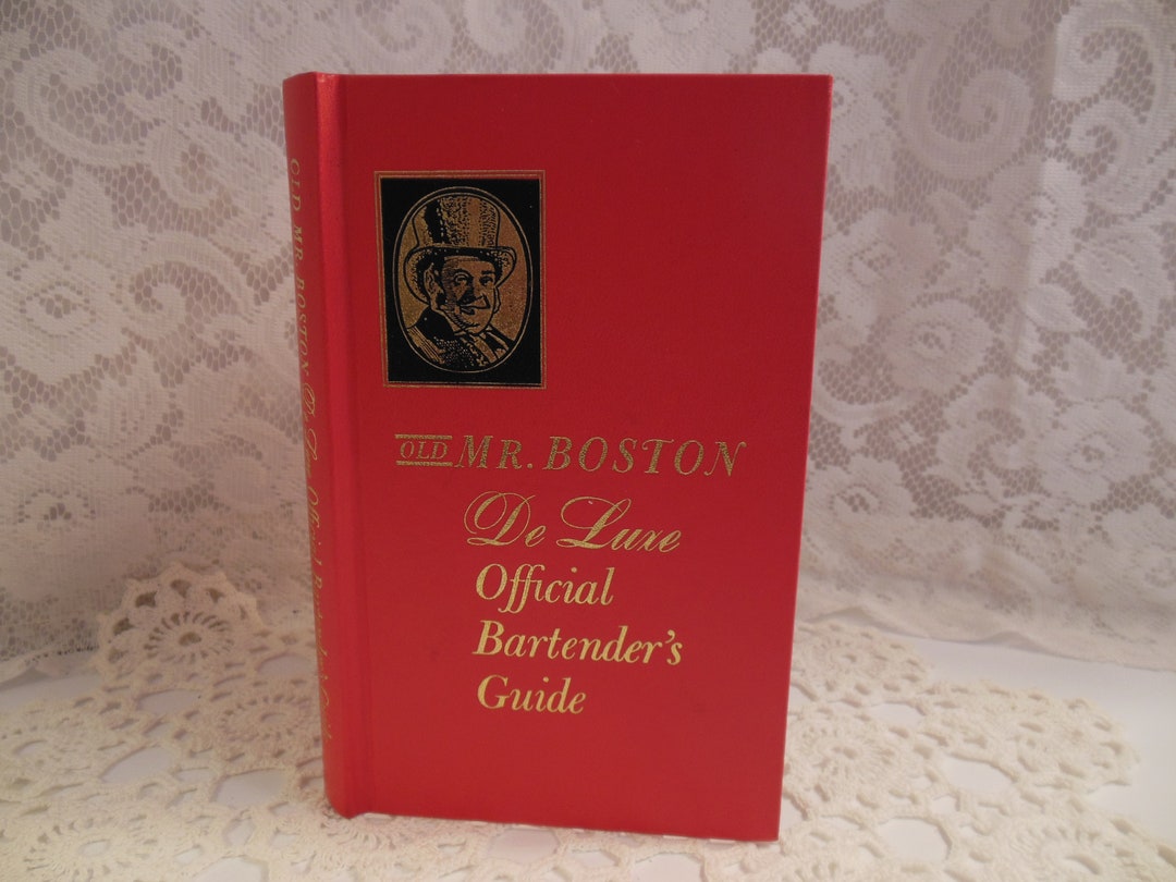 Vintage Old Mr. Boston Deluxe Official Bartender's Guide Dated 1966 From Town Edge Liquor Store ...