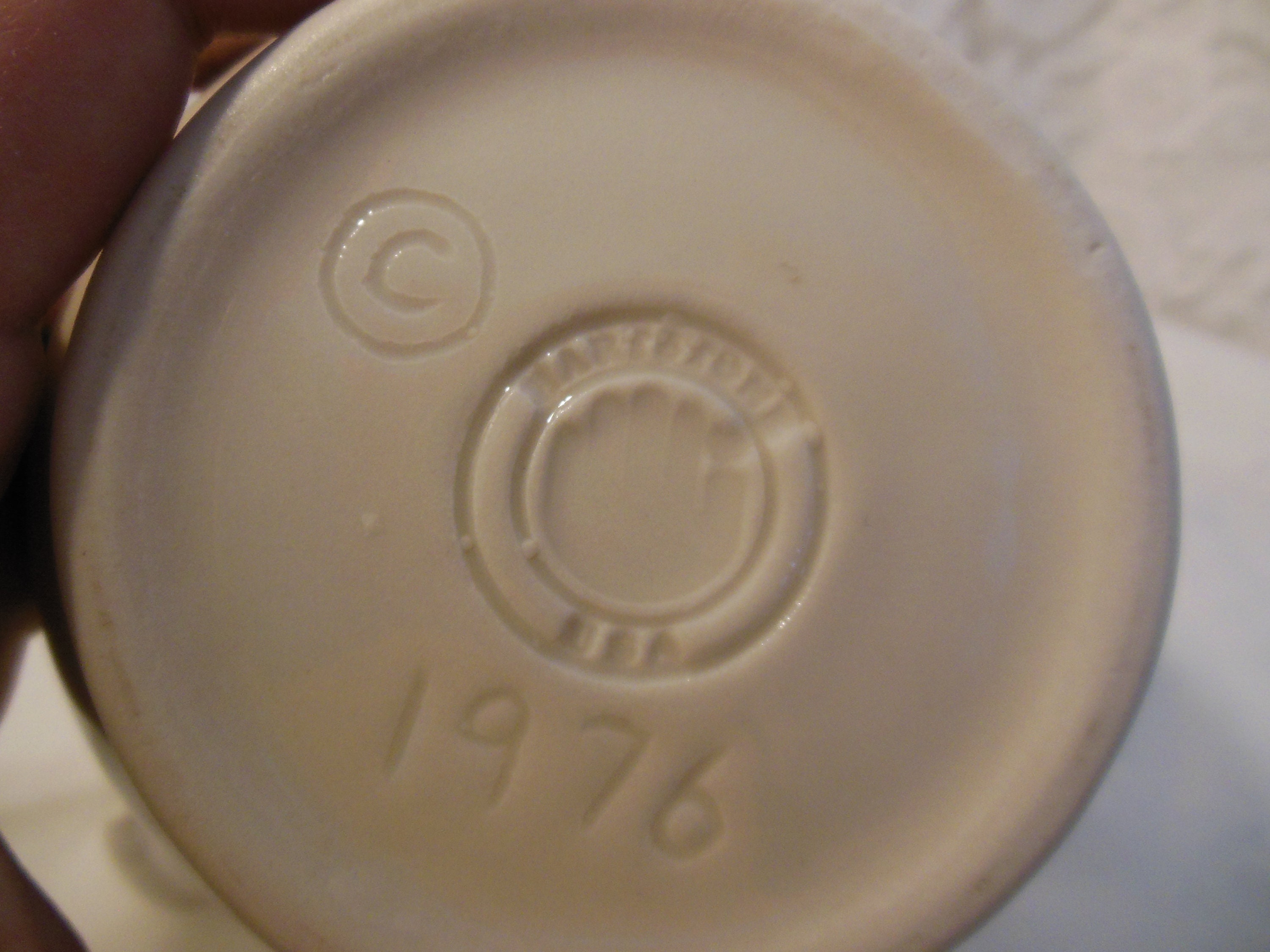 Vintage 1976 Hartstone Pottery zanesville, OH Pitcher Green Leaves and ...