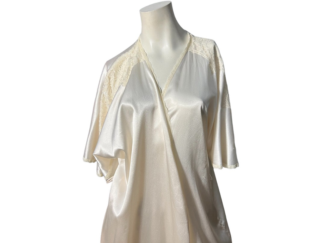Vintage off White Robe Eve Stillman S - Etsy