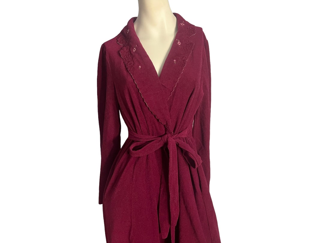 Vintage Maroon Shadowline Robe M - Etsy