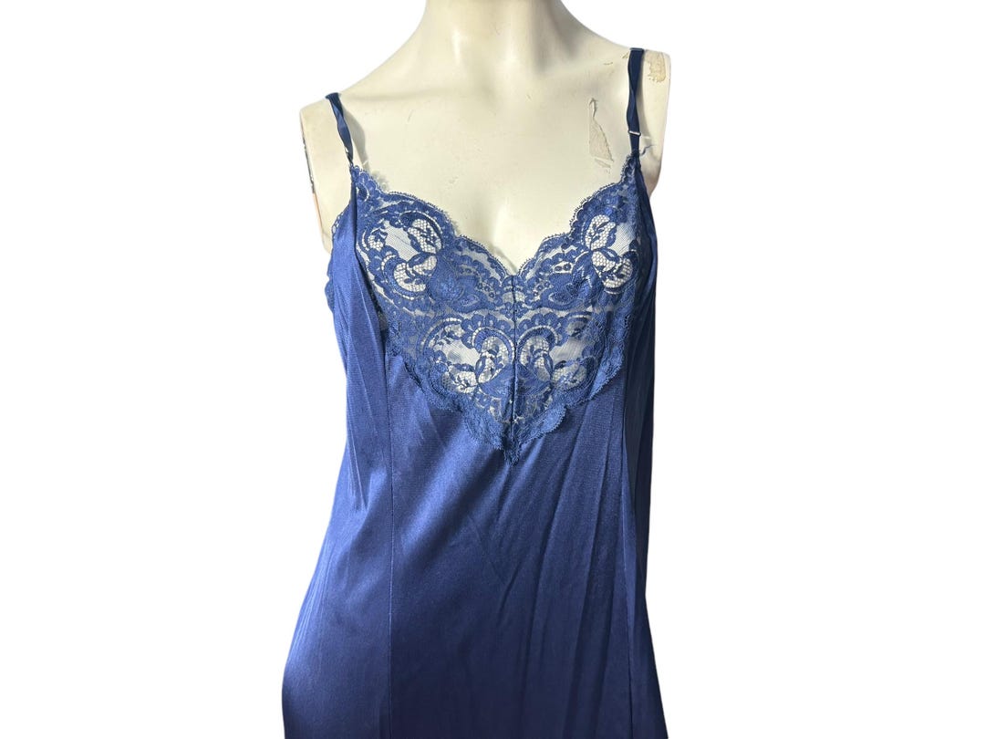 Vintage Blue Full Slip 40 L Applause - Etsy