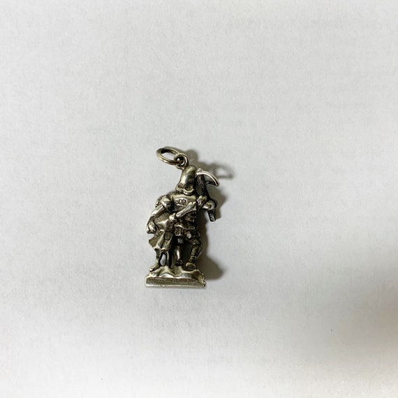 Vintage Silver Medieval Knight Charm - Gem