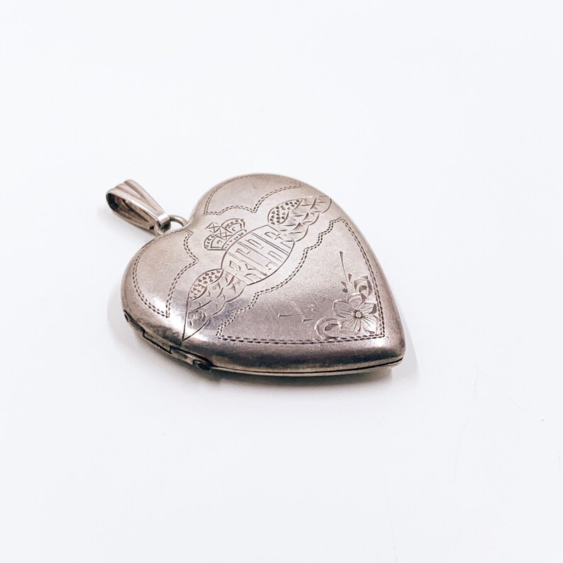 Vintage WWII RCAF Sweet Heart Locket WWII Royal Canadian Air - Etsy