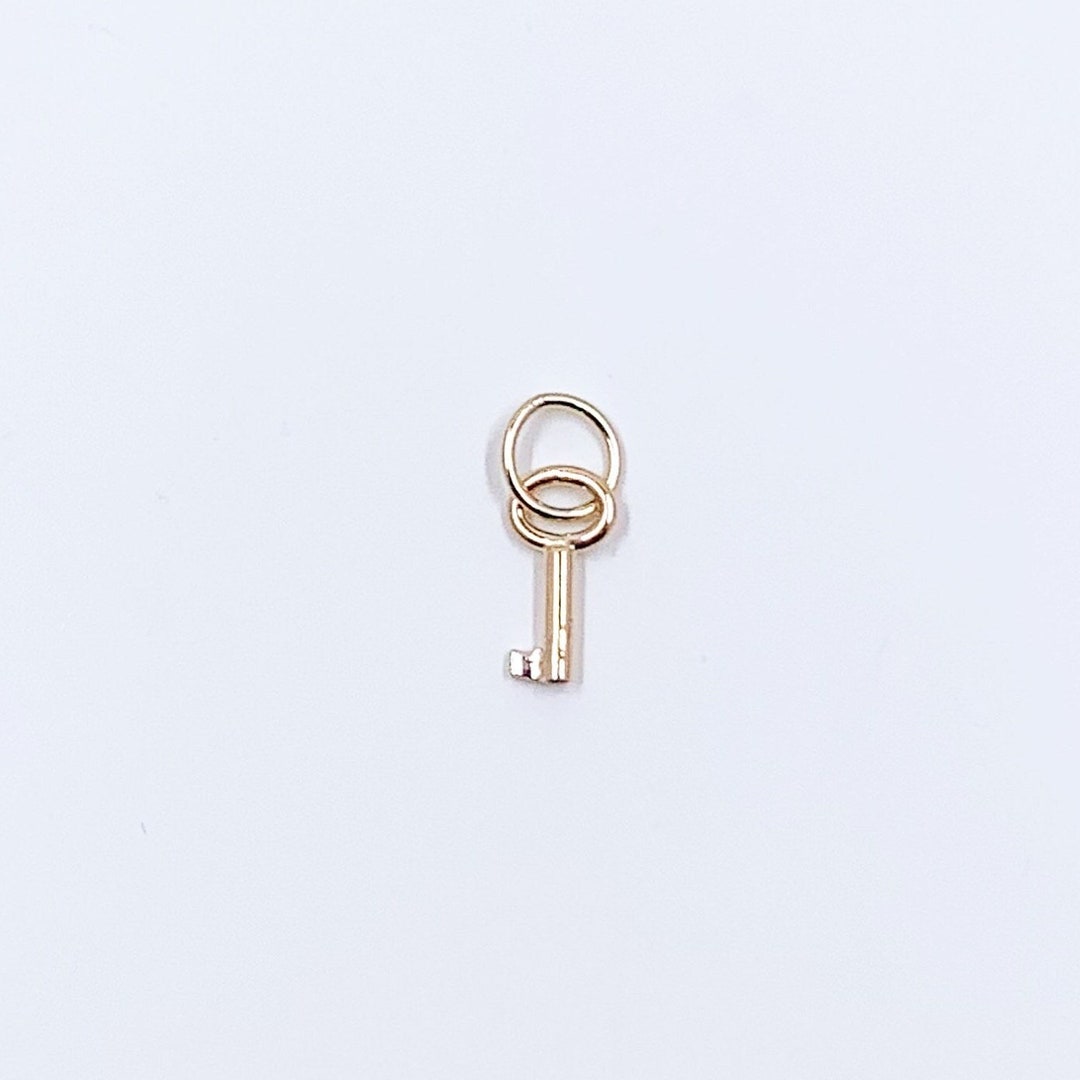 Vintage Tiny 14k Gold Key Charm Skeleton Door Key Charm - Etsy