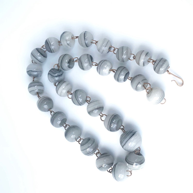 Vintage Grey Banded Agate Necklace - Etsy