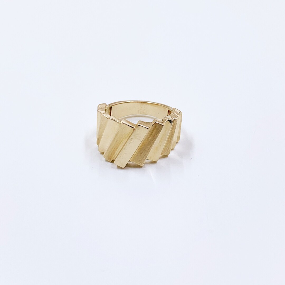 Vintage Michael Anthony 10K Gold Textured Ring Vintage 10K Gold Ribbed ...