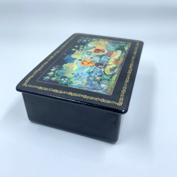 Vintage Russian Lacquer Box, Miniature Hand Painted B… - Gem